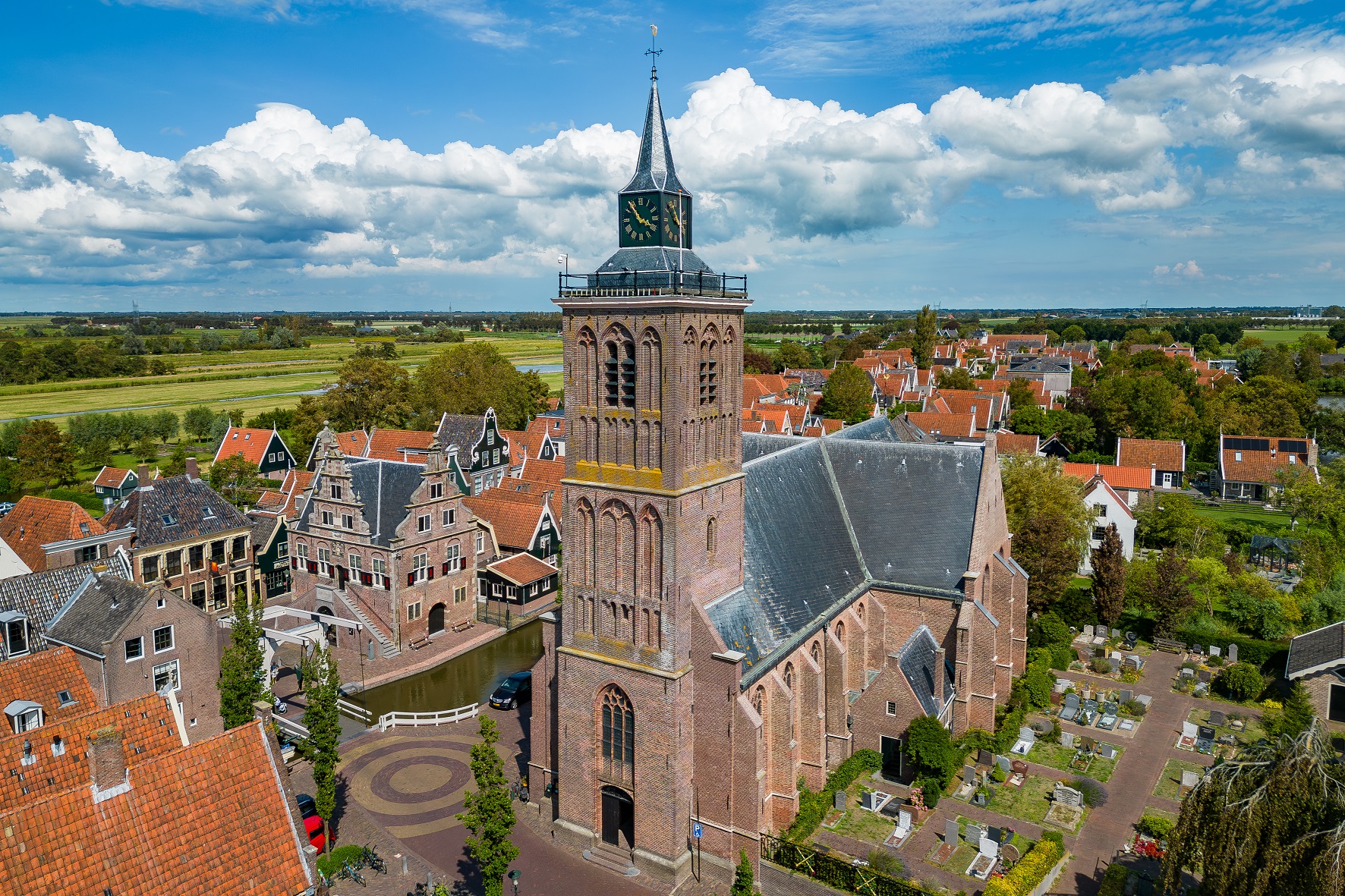 Pop-up expositie in Grote Kerk De Rijp tijdens Move the City - Move The ...